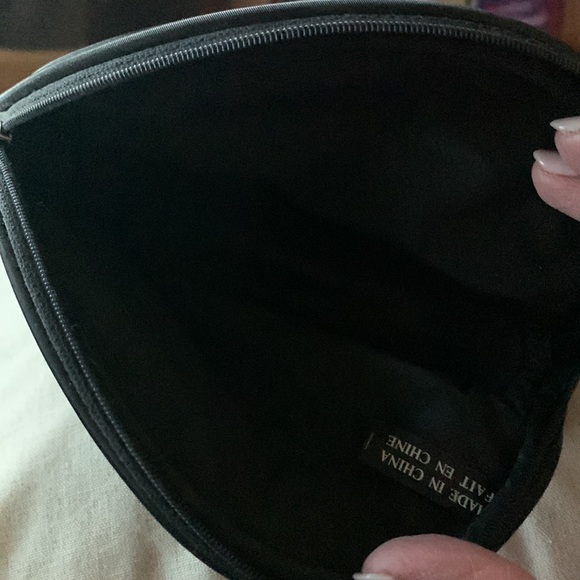 MAC Cosmetics | Bags | Mac Black Vinyl Makeup Bag Excellent Condition ...